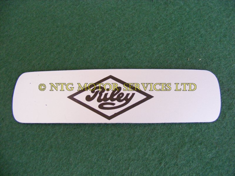 Riley 4/68 4/72 'Riley' Sticker - Rocker Cover